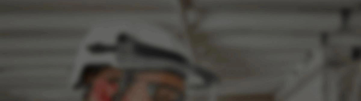 BOLT™ Front Brim Safety Helmet | Milwaukee Tool