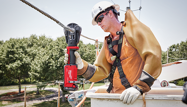 M18 FORCE LOGIC Hydraulic Crimpers | Milwaukee Tool