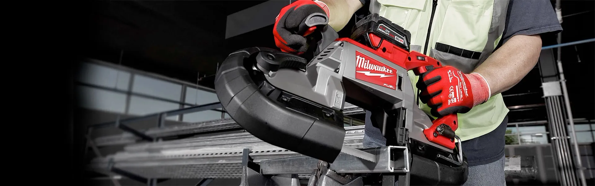 Metalworking Deep Cut, Compact and Portable Band Saws | Milwaukee Tool