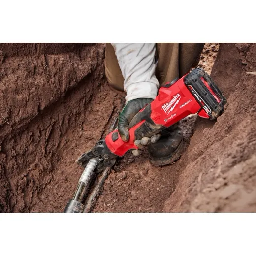 M18™ FORCE LOGIC™ 6T Latched Linear Utility Crimper | Milwaukee Tool